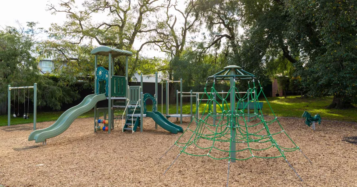 Victoria Road Reserve - park area | City of Boroondara